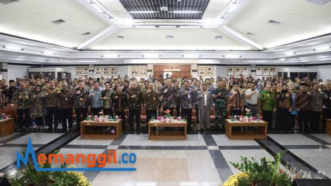 Pengda IPPAT Blora Hadiri Peluncuran Sertifikat Tanah Elektronik di ...